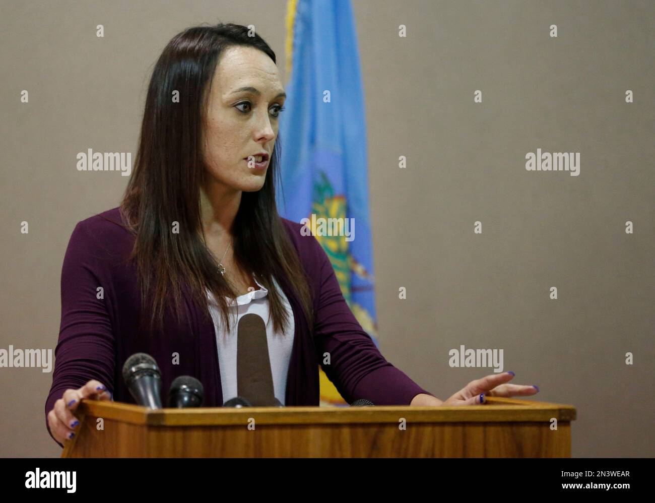 Kelli Hufford speaks about the Sept. 25 death of her mother, 54-year ...