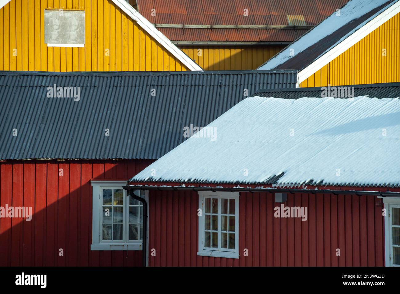 Colourful Scandinavian houses, architecture, boathouse, Nusfjord ...