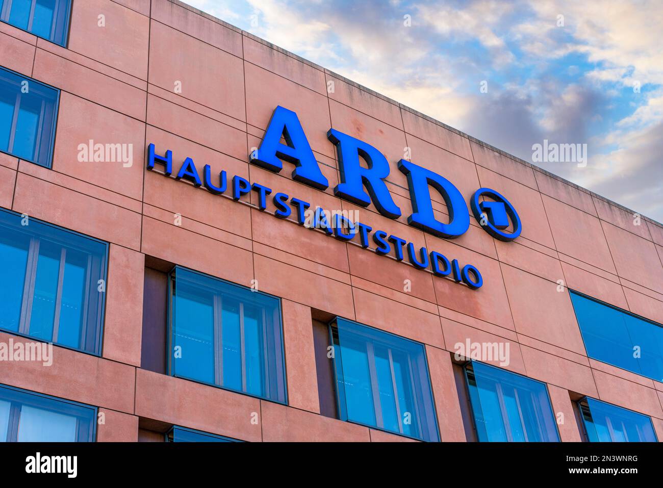Ard germany logo hi-res stock photography and images - Alamy