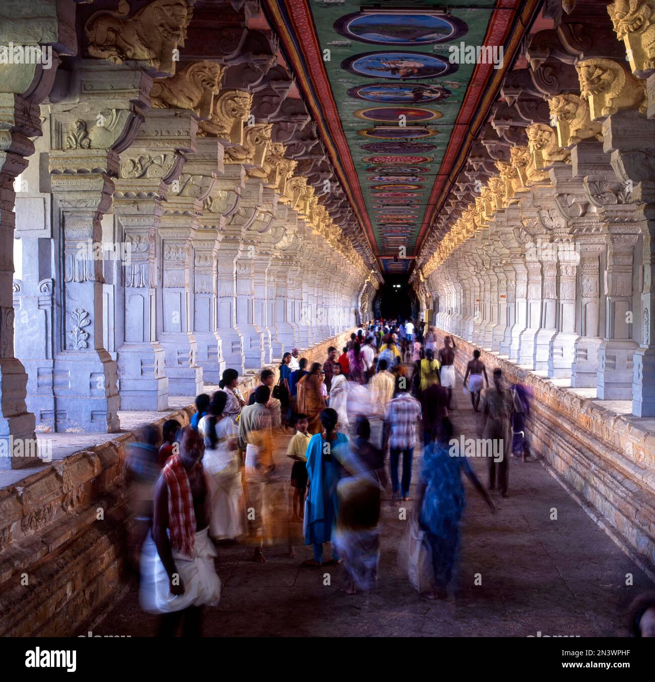 Longest temple corridor, Ramanathaswamy temple in Rameswaram, Tamil ...