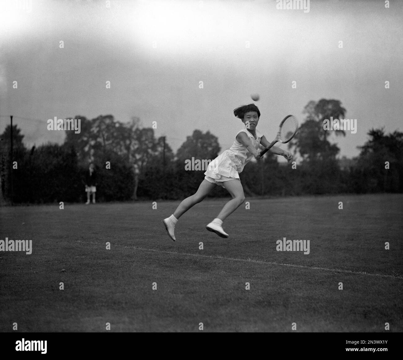 Gem Hoahing, the 15 year old Chinese girl wonder tennis player, taking ...