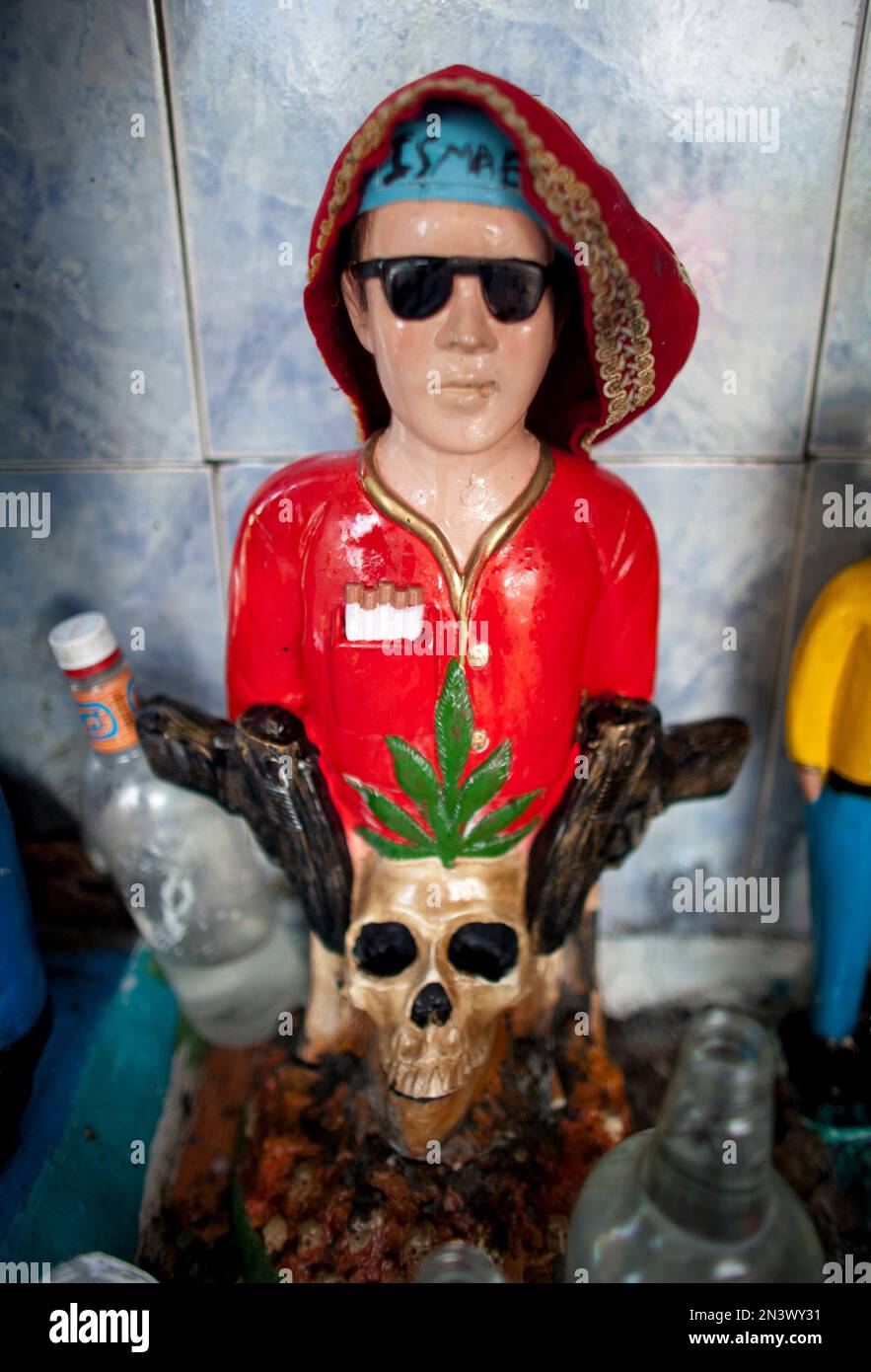 In this Sept. 28, 2014 photo, a statue of Ismael stands at the pantheon ...