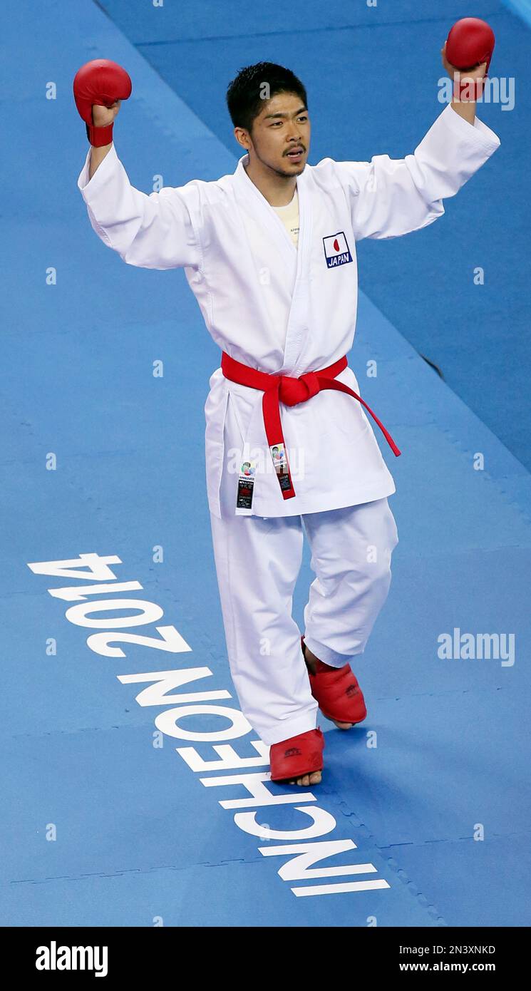 Japan's Hiroto Shinohara celebrates after defeating Kazakhstan's ...
