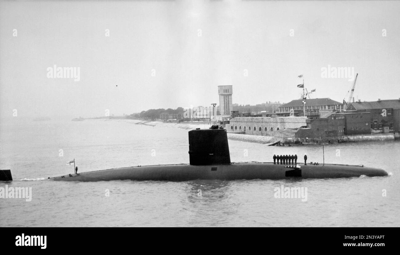 HMS Valiant, Britain's second nuclear submarine, pictured as she sailed ...
