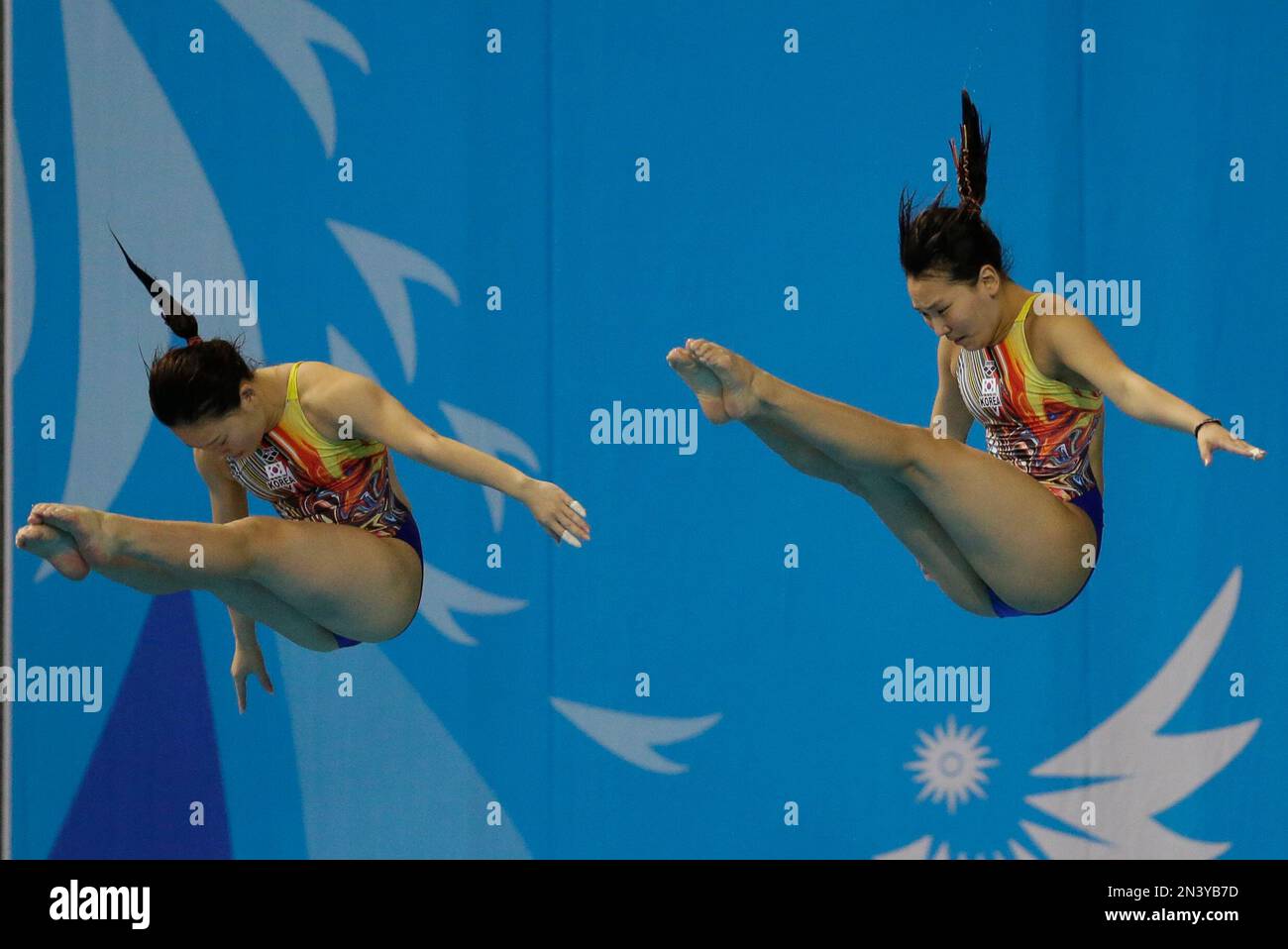 South Korea's Cho Eun-bi and Kim SU-ji compete during the Women's ...