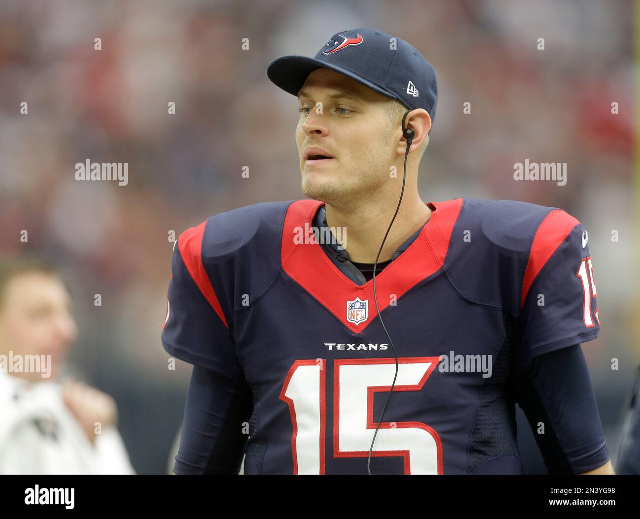 Houston Texans quarterback Ryan Mallett (15) stands on the sidelines ...