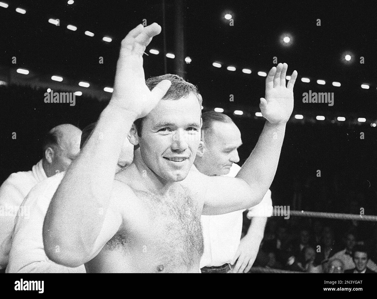Ingemar Johansson. Swedish professional boxer. Born 22 september 1932 ...