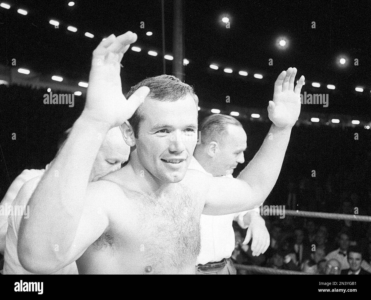 Ingemar Johansson. Swedish professional boxer. Born 22 september 1932 ...