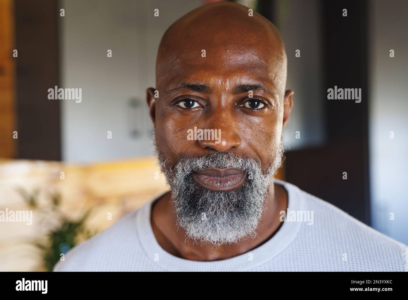 Bearded african american senior hi-res stock photography and images - Alamy