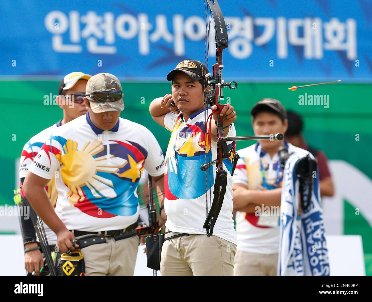 From left, members of the Philippines Paul Marton Dela Cruz, Ian ...