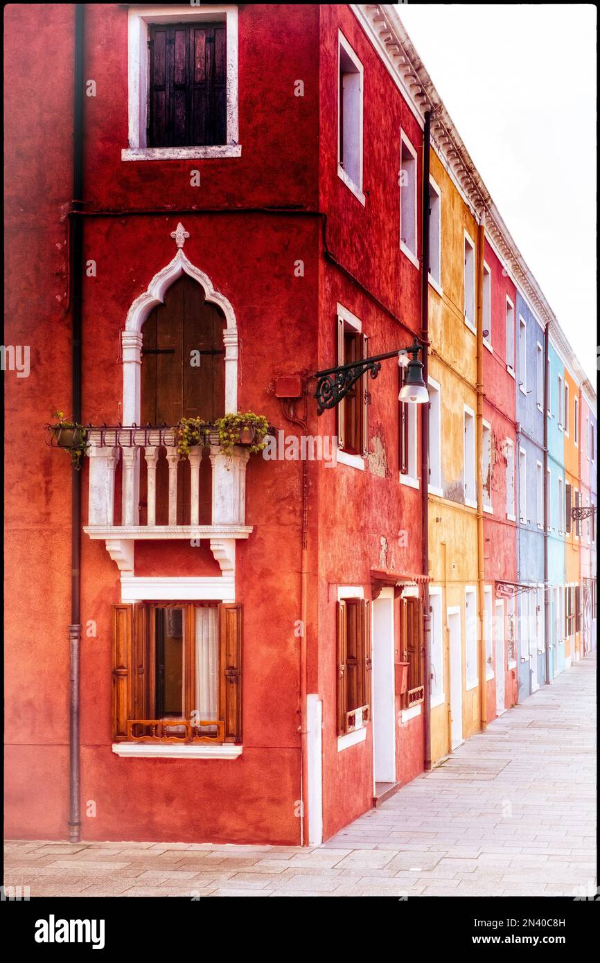 Primary coloured houses hi-res stock photography and images - Alamy