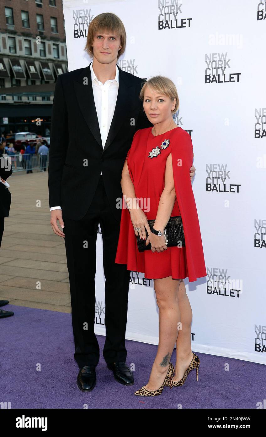 Professional basketball player Andrei Kirilenko and his wife singer ...