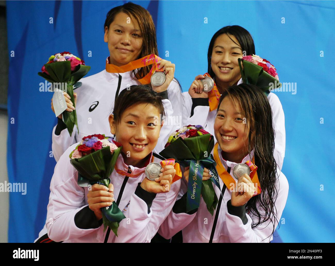 Japan's women's 4x200-meter freestyle relay team, Chihiro Igarashi ...