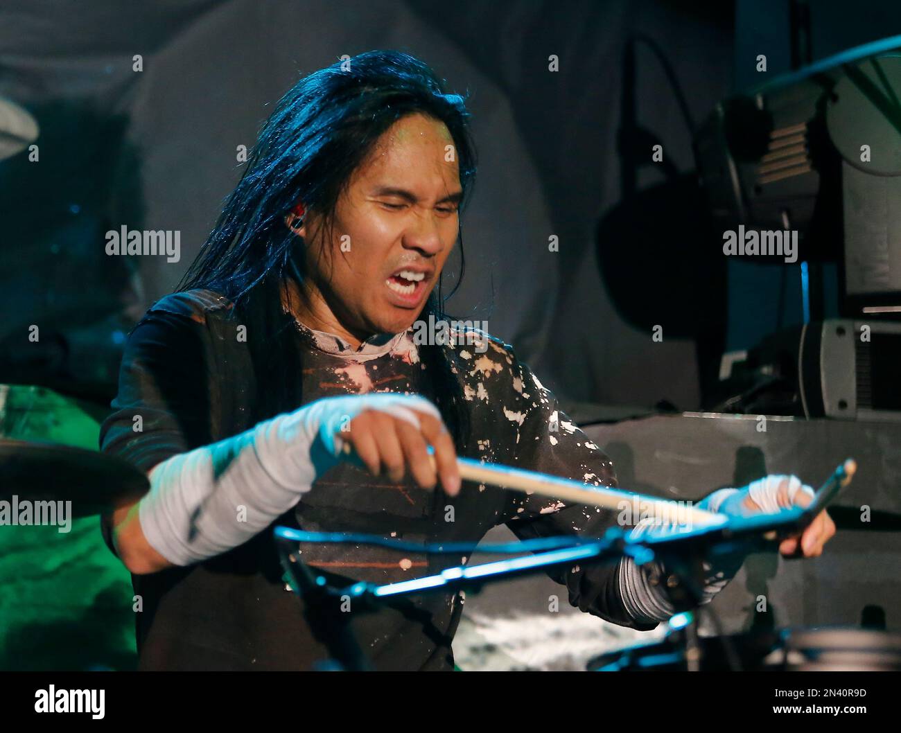 Dj Rattan of Powerman 5000 performs, Saturday, Sept. 19, 2014, in ...