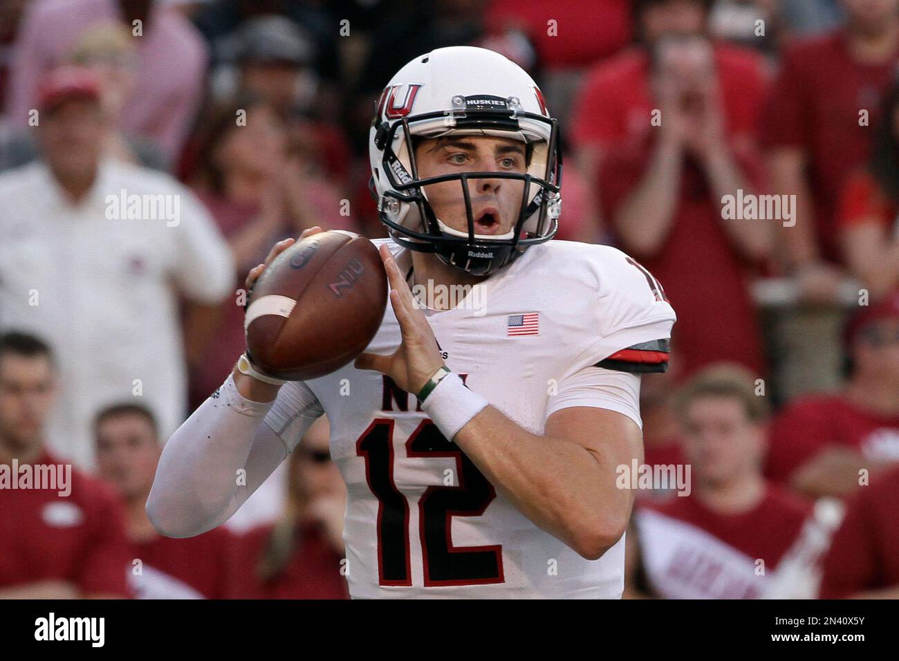 Northern Illinois quarterback Drew Hare passes in the first quarter of ...
