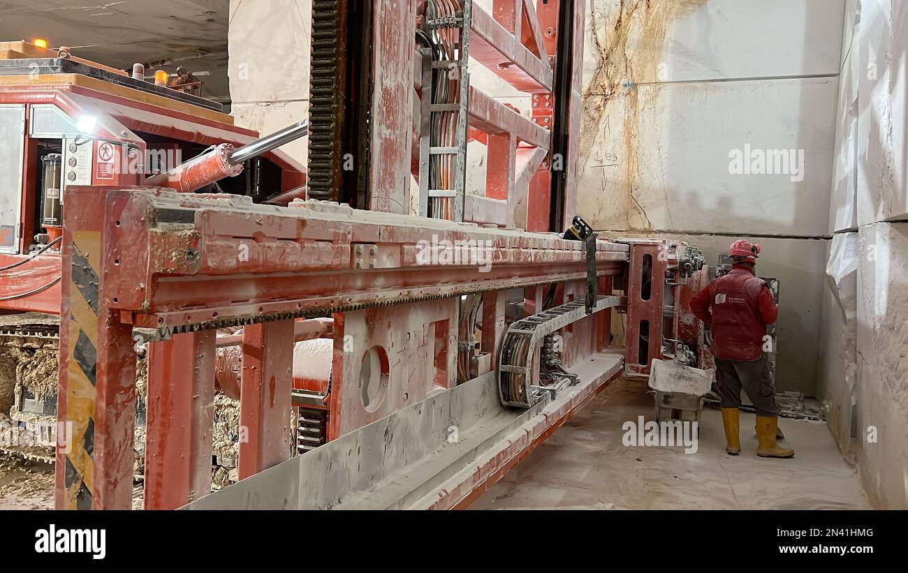 Loading marbles hi-res stock photography and images - Alamy