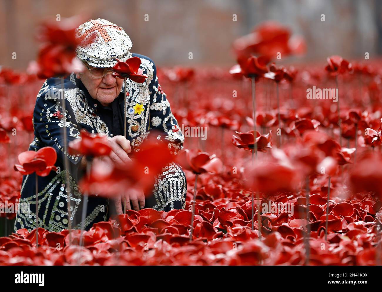Harry Mayhead, Pearly King of Bow Bells who served in Egypt and France ...