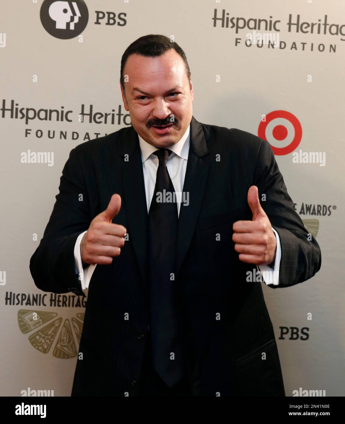 Pepe Aguilar arrives on the red carpet before the Hispanic Heritage ...