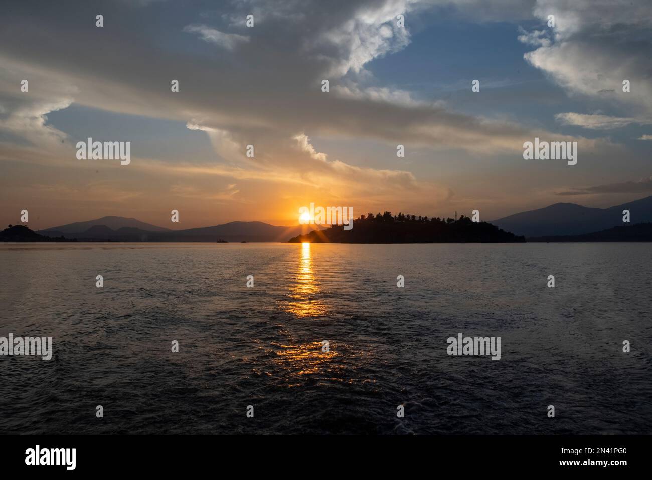 An aerial view of sea during sunset Stock Photo - Alamy