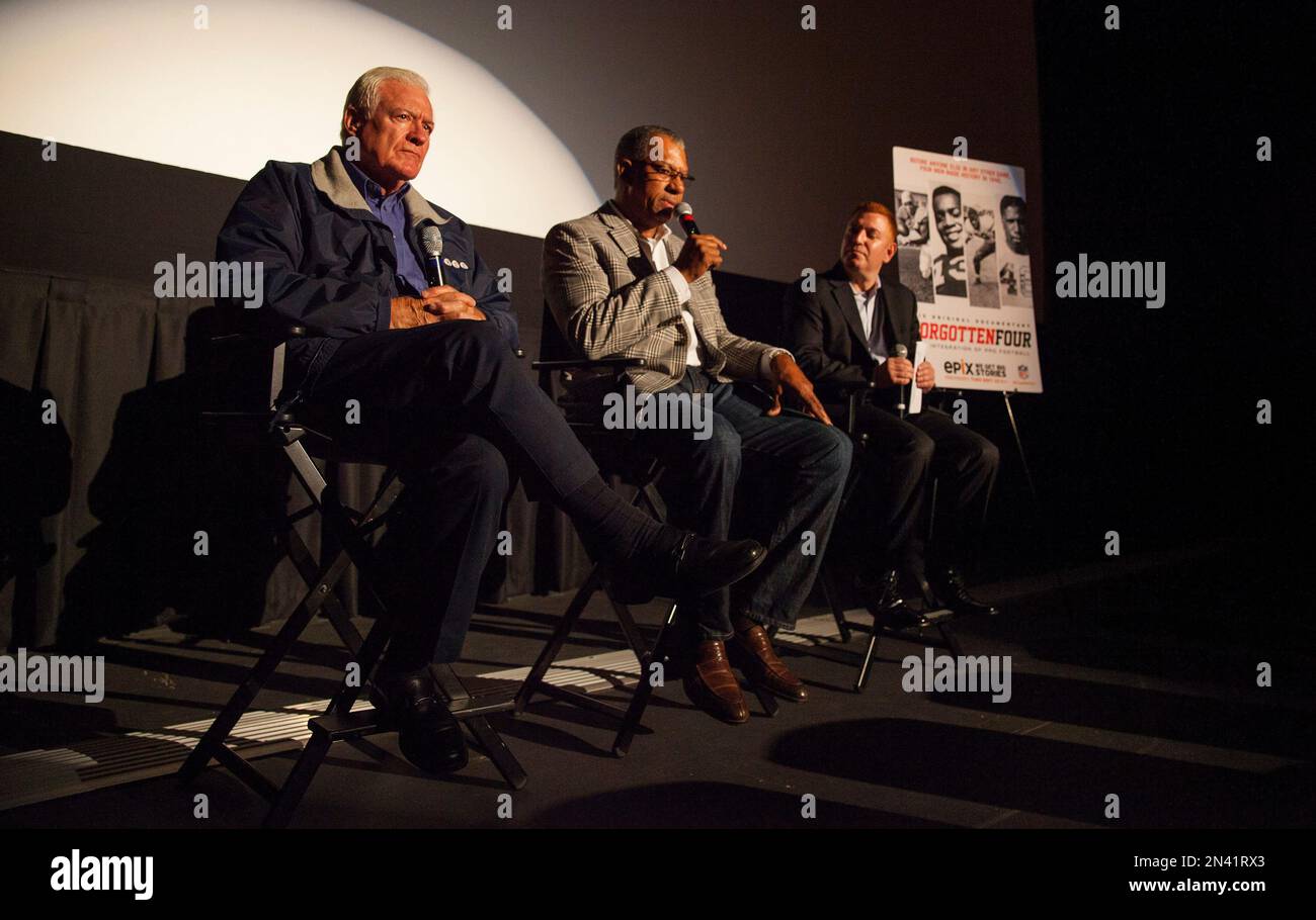 Former Chicago Bears Ronnie Bull, Bruce Herron and Chicago Bears ...