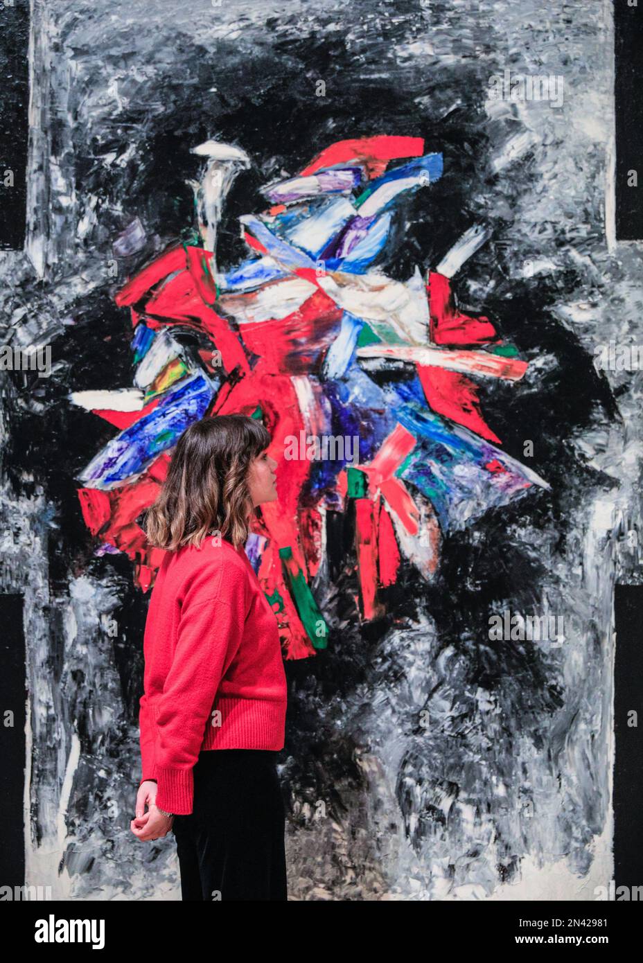 Action gesture paint exhibition hi-res stock photography and images - Alamy