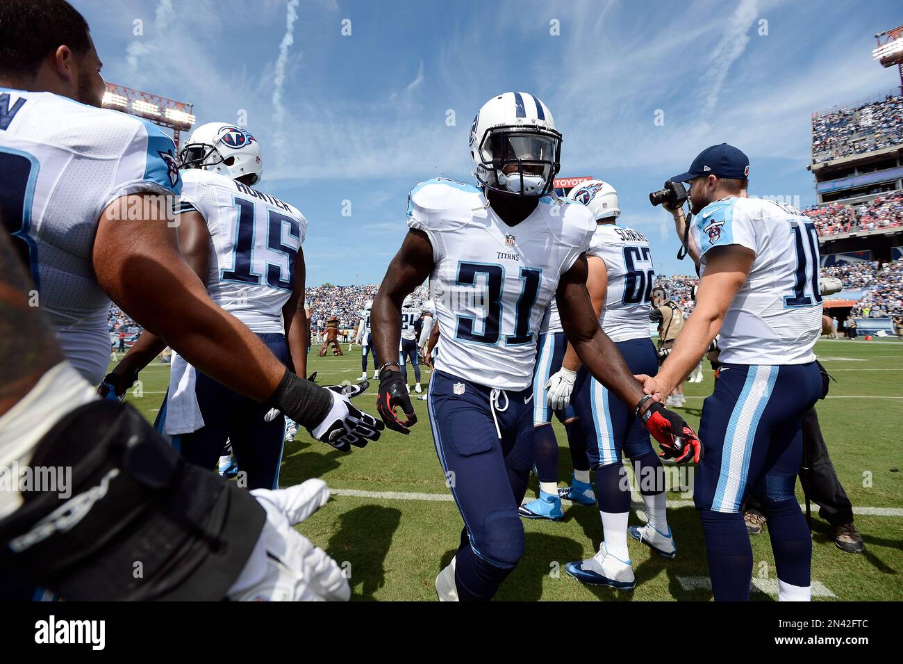 Tennessee Titans strong safety Bernard Pollard (31) is introduced ...