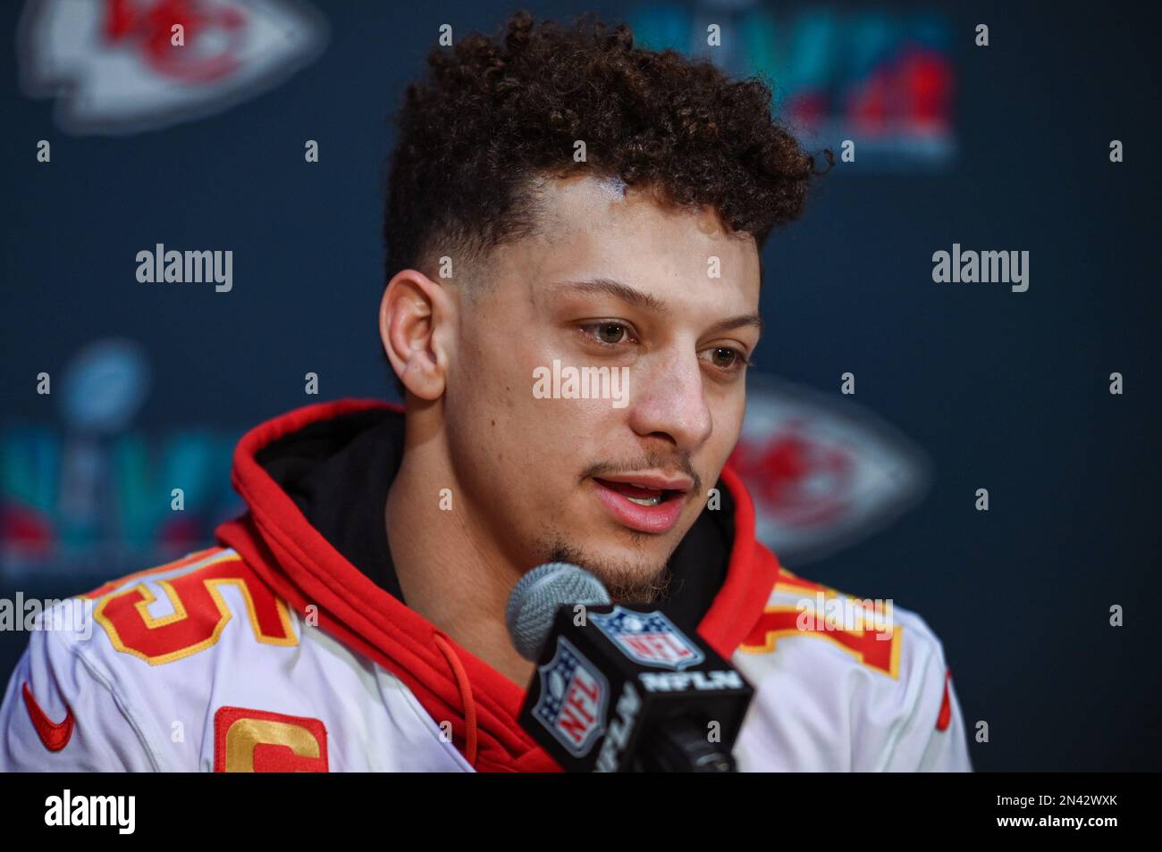 Kansas City Chiefs quarterback Patrick Mahomes speaks to members of the ...