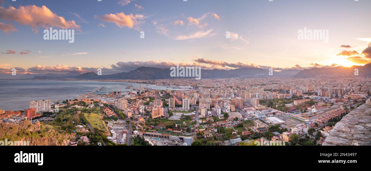 Palermo sea sunset hi-res stock photography and images - Alamy