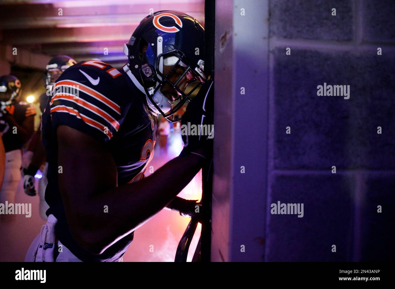 10ThingstoSeeSports - Chicago Bears free safety Ryan Mundy prepares to ...
