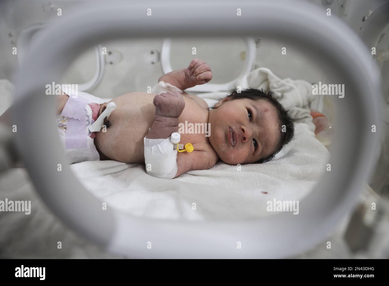 Afrin, Syria. 08th Feb, 2023. A newborn girl lies inside an incubator ...