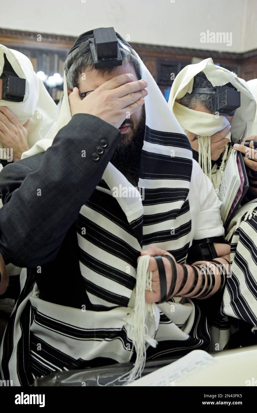 Shema hi-res stock photography and images - Alamy