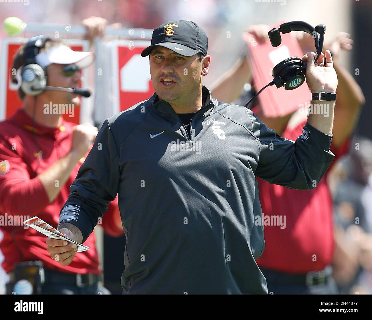 Southern California head coach Steve Sarkisian walks the sidelines ...