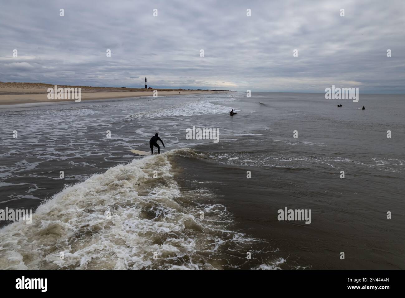 An aerial view of sea waves breaking beach Stock Photo - Alamy