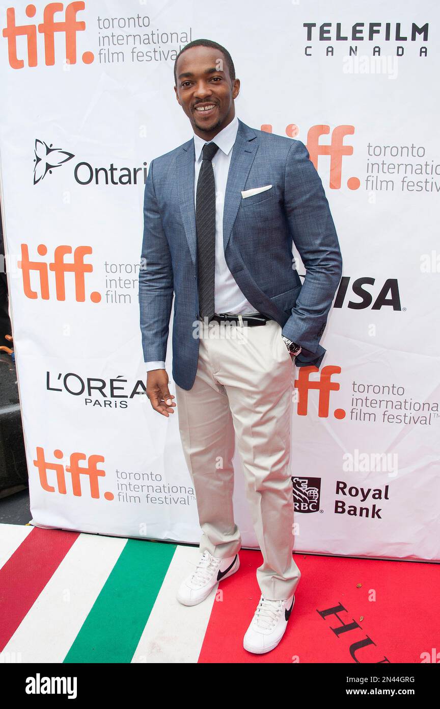 Actor Anthony Mackie poses at the "Black And White" premiere at Roy ...