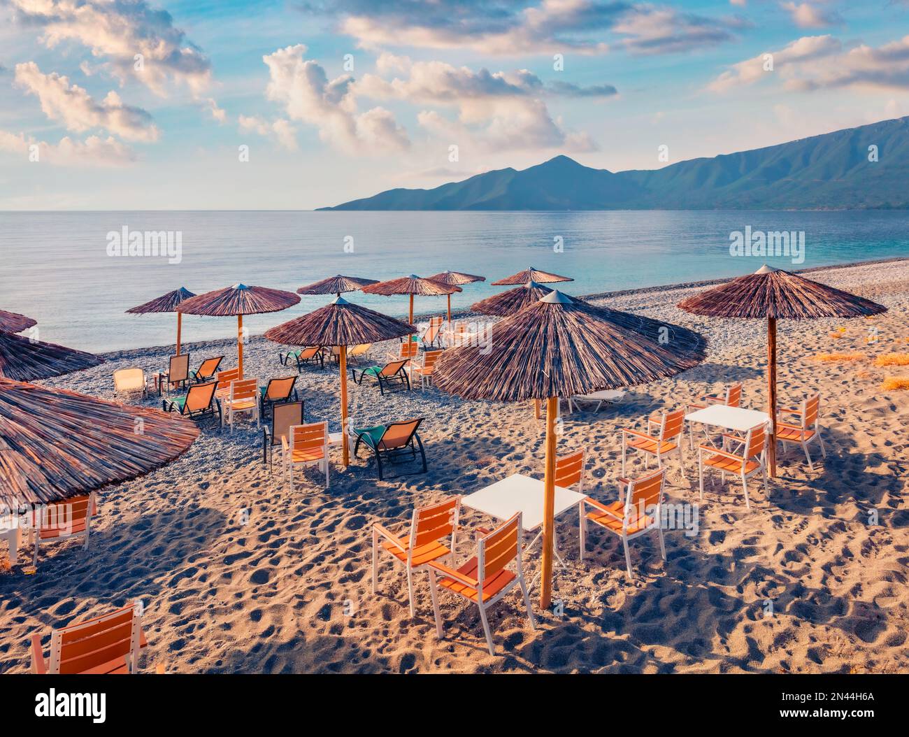Plakas hi-res stock photography and images - Alamy