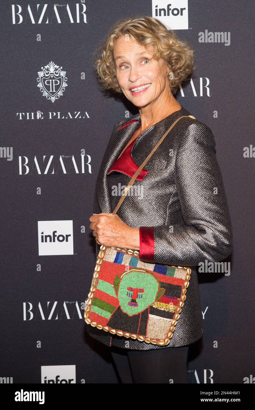 Lauren Hutton arrives at Harper's Bazaar ICONS by Carine Roitfeld ...