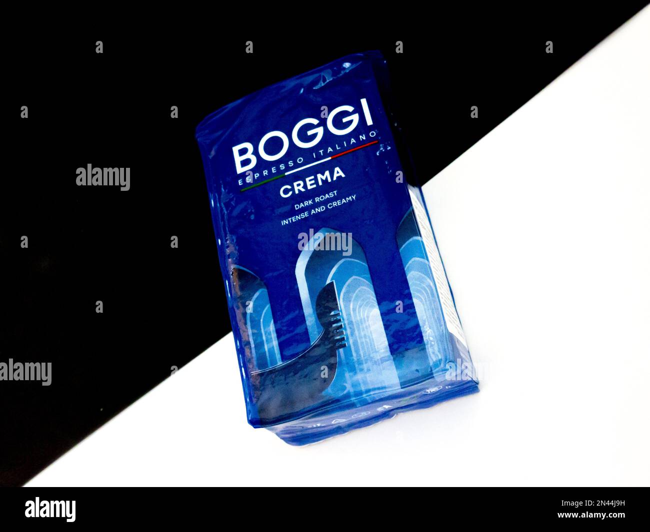 Coffe BOGGI Espresso Italiano Crema Dark Roast Stock Photo - Alamy