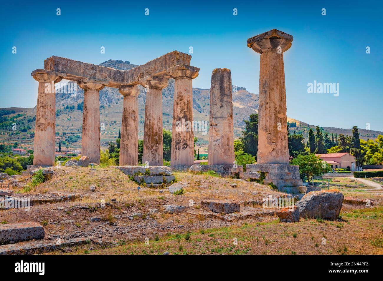 Korinthos temple hi-res stock photography and images - Alamy