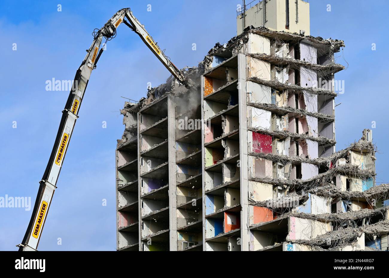 Dem-Master Demolition Ltd the Scottish company part of the Sandvik ...