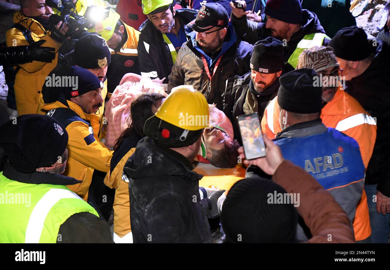 Destroyed digging hi-res stock photography and images - Alamy