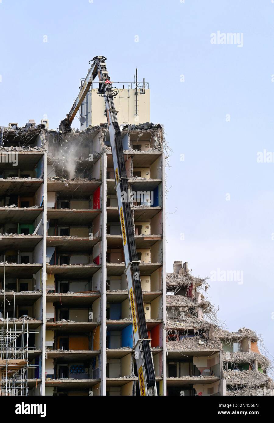 Dem-Master Demolition Ltd the Scottish company part of the Sandvik ...