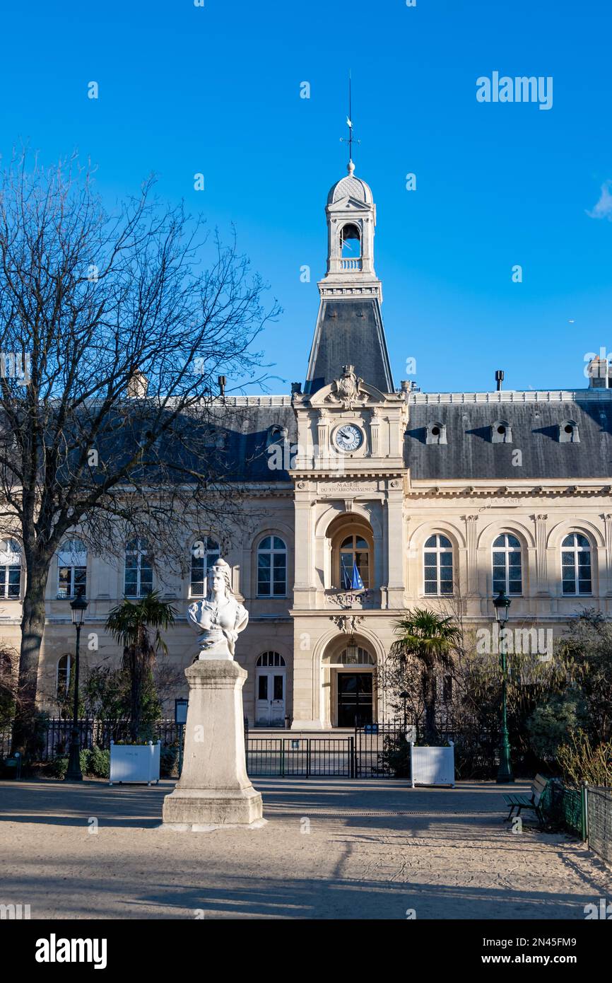 Exterior view of the facade of the town hall building of the 14th ...