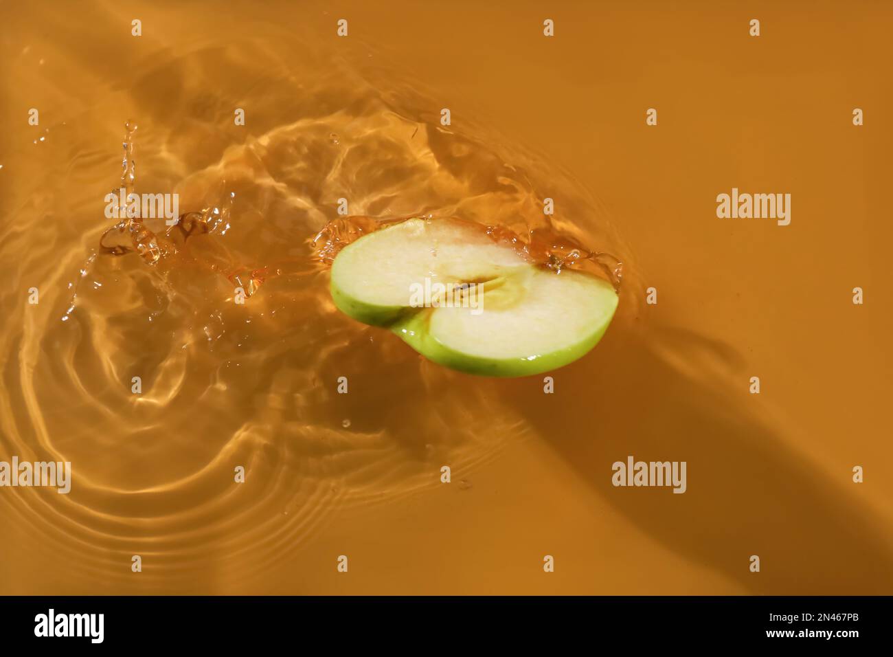 Splash top view hi-res stock photography and images - Alamy