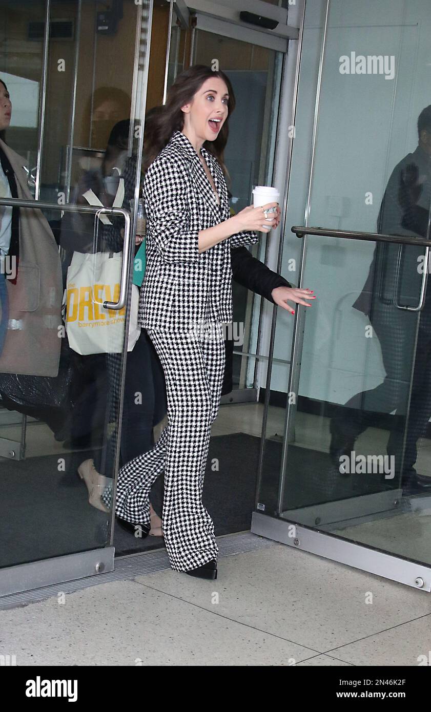 New York, NY, USA. 07th Feb, 2023. Alison Brie at The Drew Barrymore ...