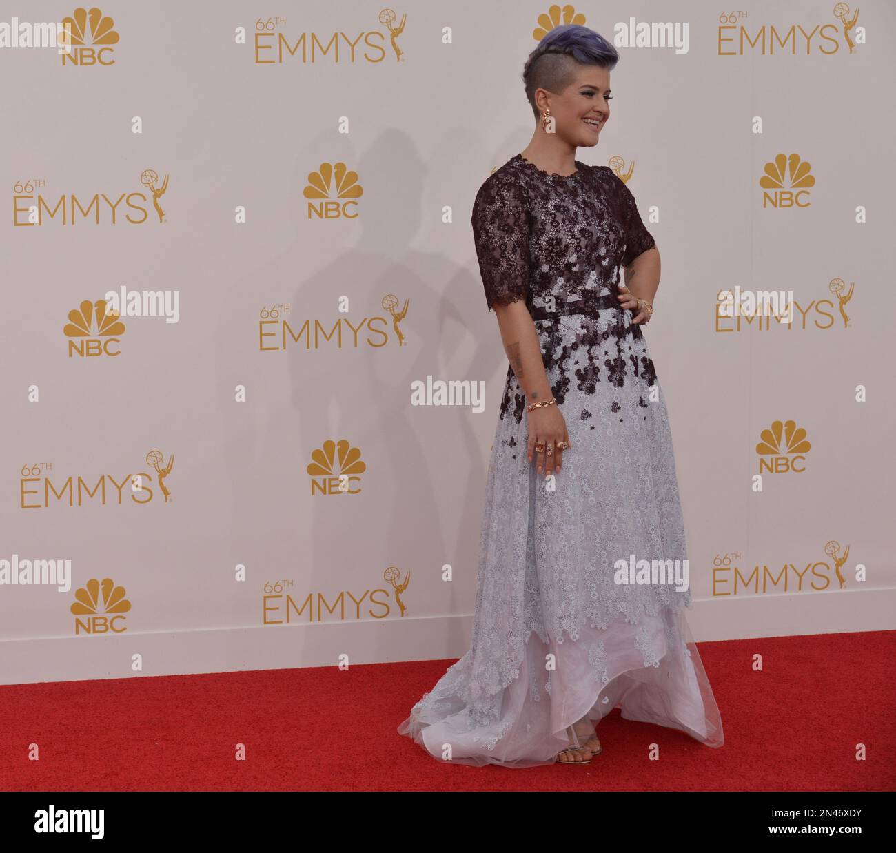 Kelly Osbourne arrives at the 66th Annual Primetime Emmy Awards at the ...