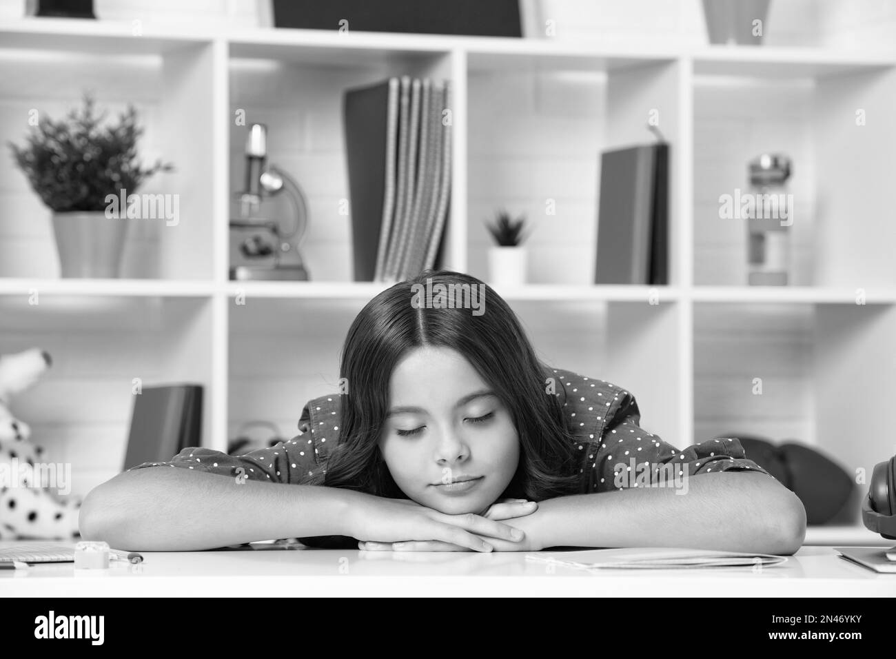 Teen girl classroom bored Black and White Stock Photos & Images - Alamy