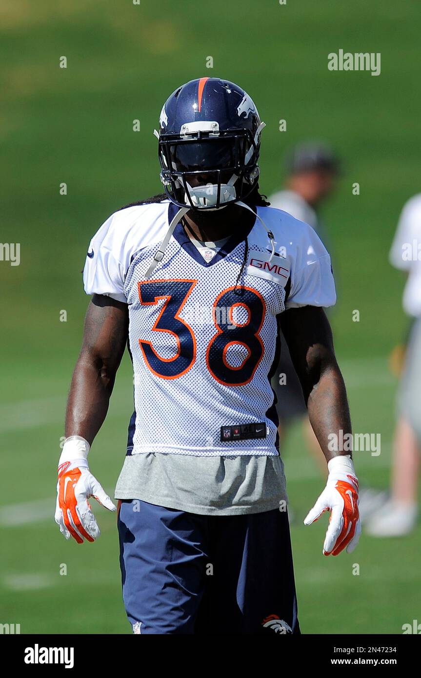 Denver Broncos strong safety Quinton Carter rests between drills at NFL ...