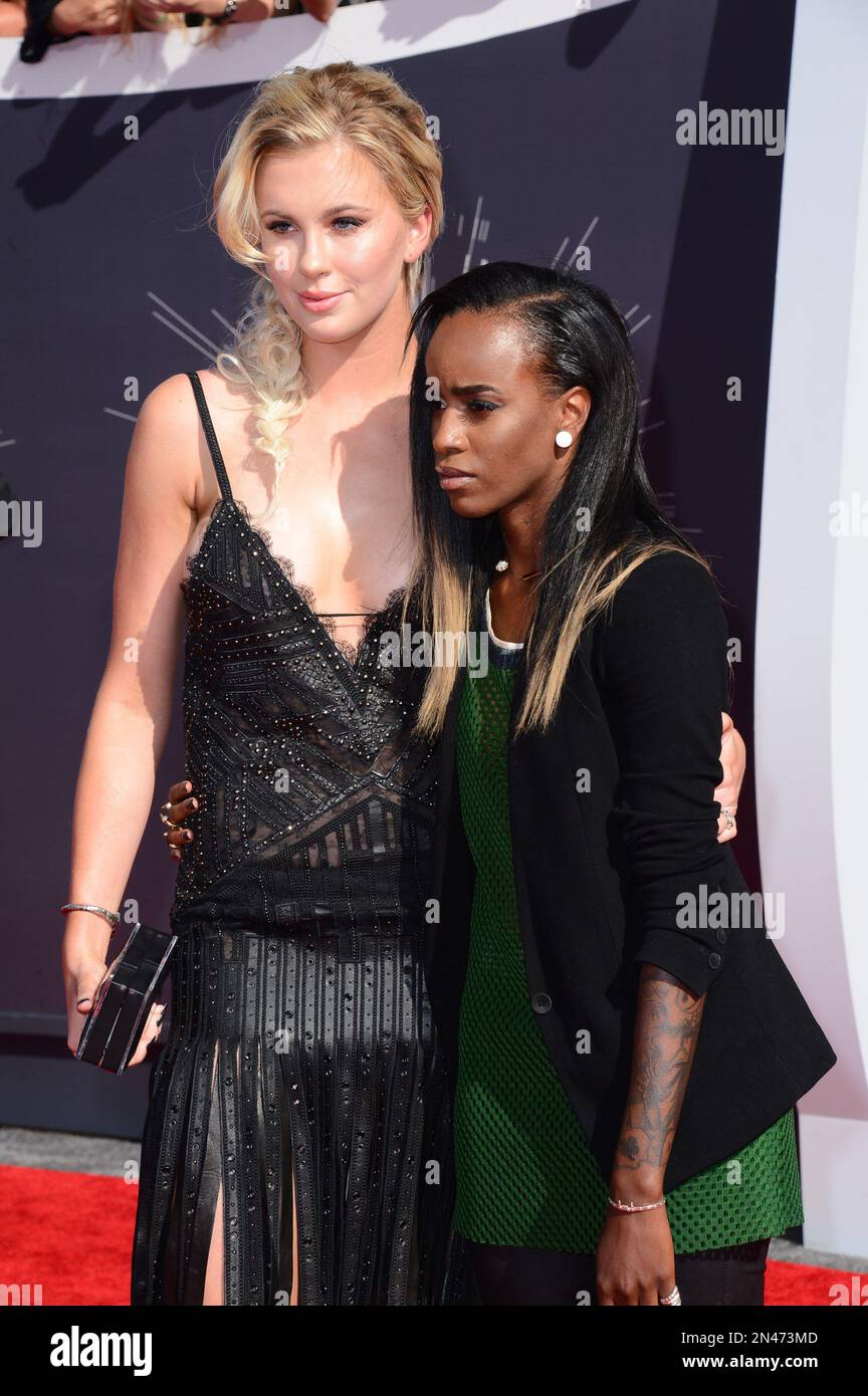 From left, Ireland Baldwin and Angel Haze arrive at the MTV Video Music ...