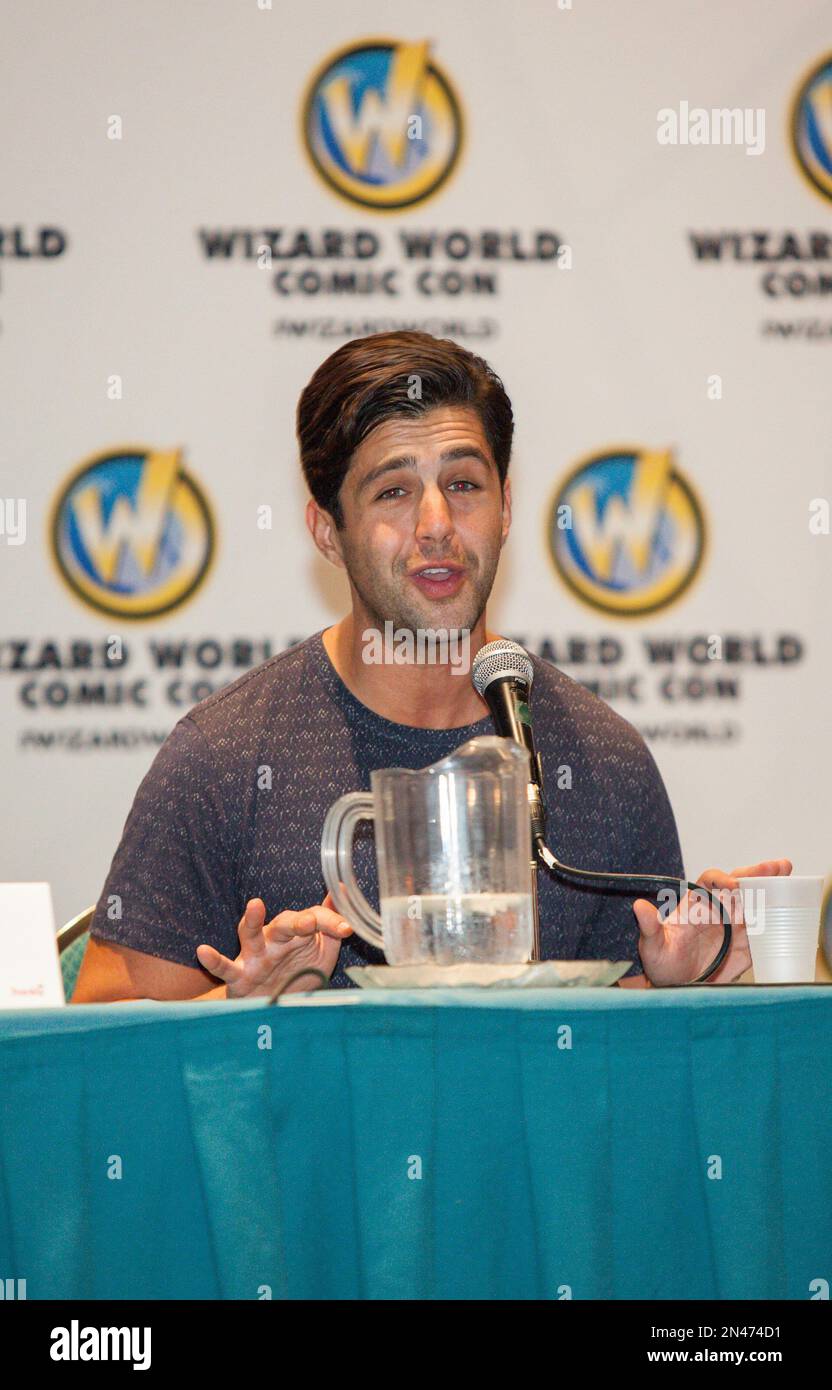 Actor Josh Peck during a panel at the Wizard World Chicago Comic Con at ...