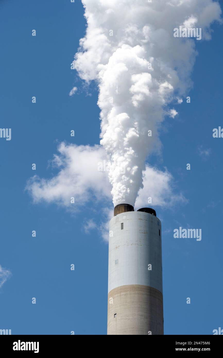 Allegheny Energy's Fort Martin Power Station is a 1,098-MW coal powered ...